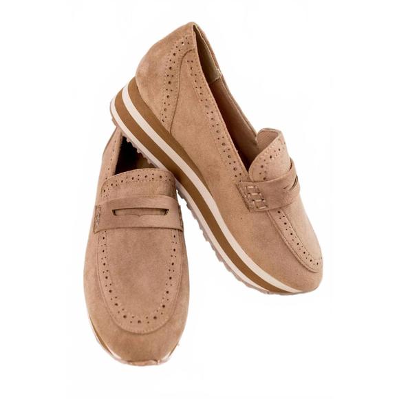 Pierre Dumas | Shoes | New Pierre Dumas Women Keeping It Simple ...